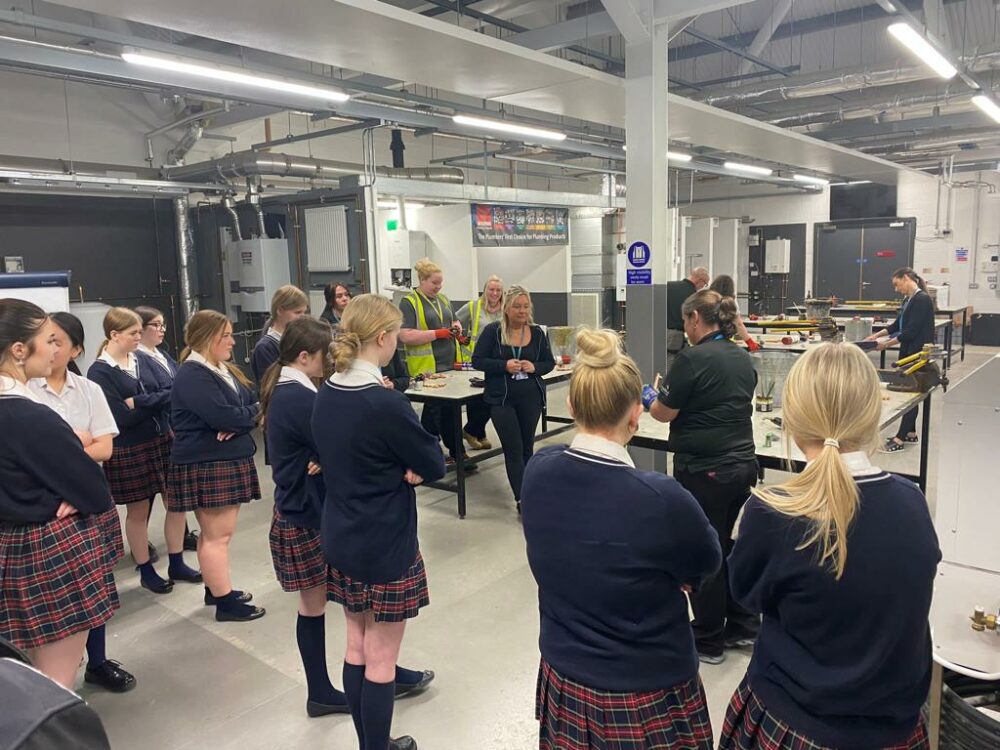 Girls in Construction - Ridgeway High School